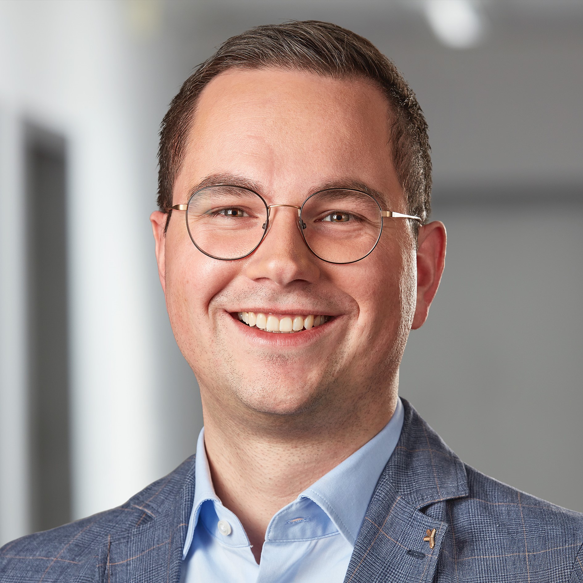 "DeepO has significantly improved our invoicing processes." | Abacus ...